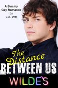 THE DISTANCE BETWEEN US | Casa del Libro